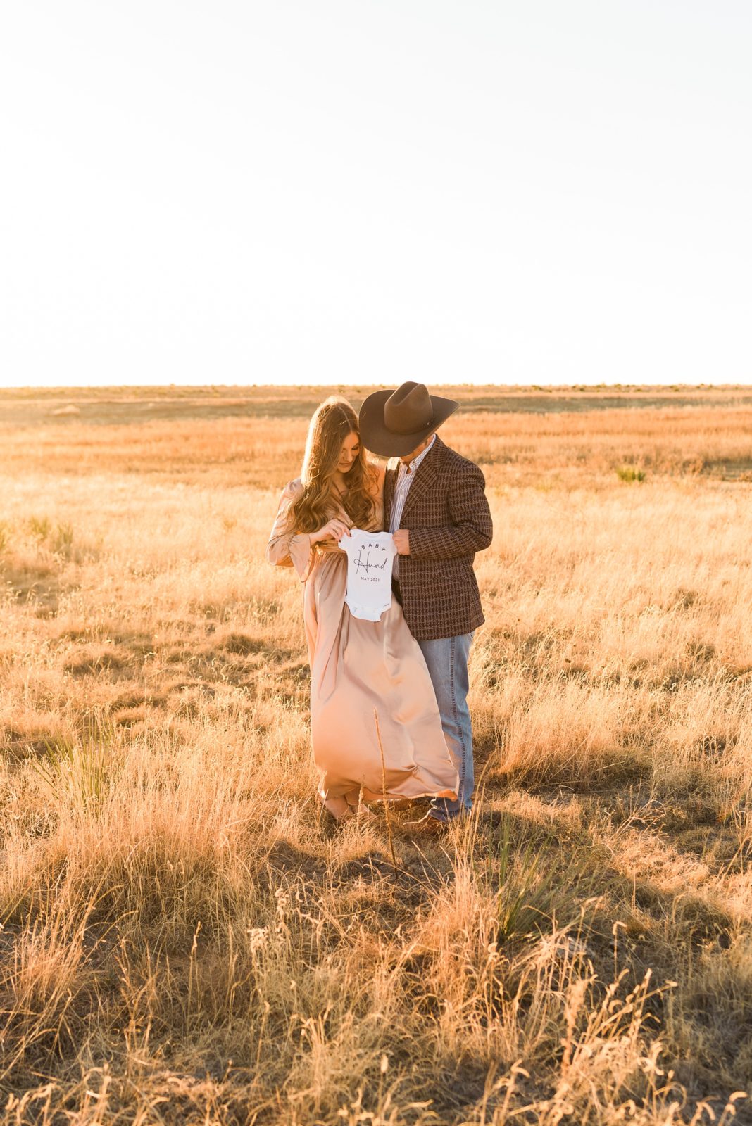 Western Baby Announcement Photos | Skylar Rain