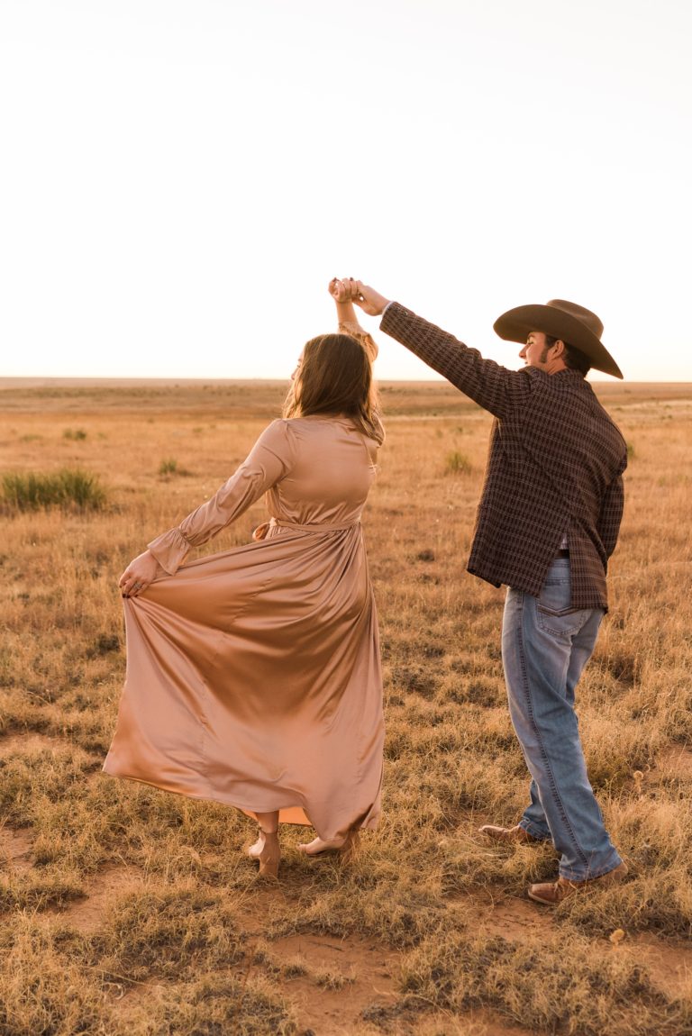 Western Baby Announcement Photos | Skylar Rain